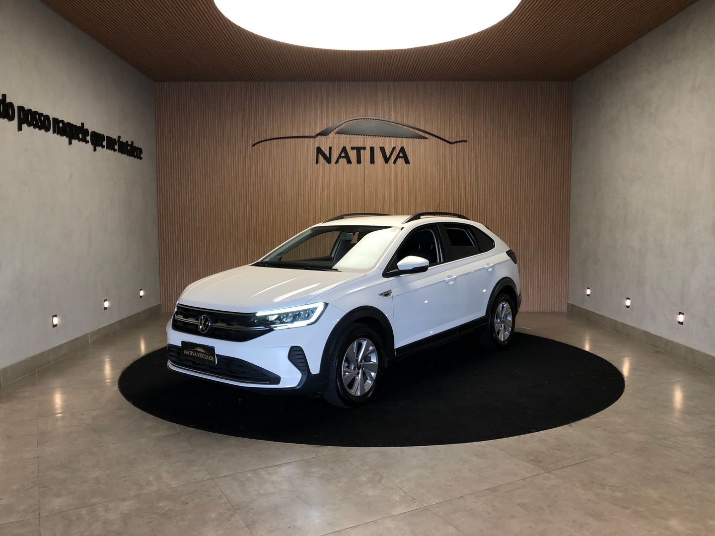 Volkswagen Nivus 1.0 200 Tsi Total Flex Comfortline Automático 2021 em ...