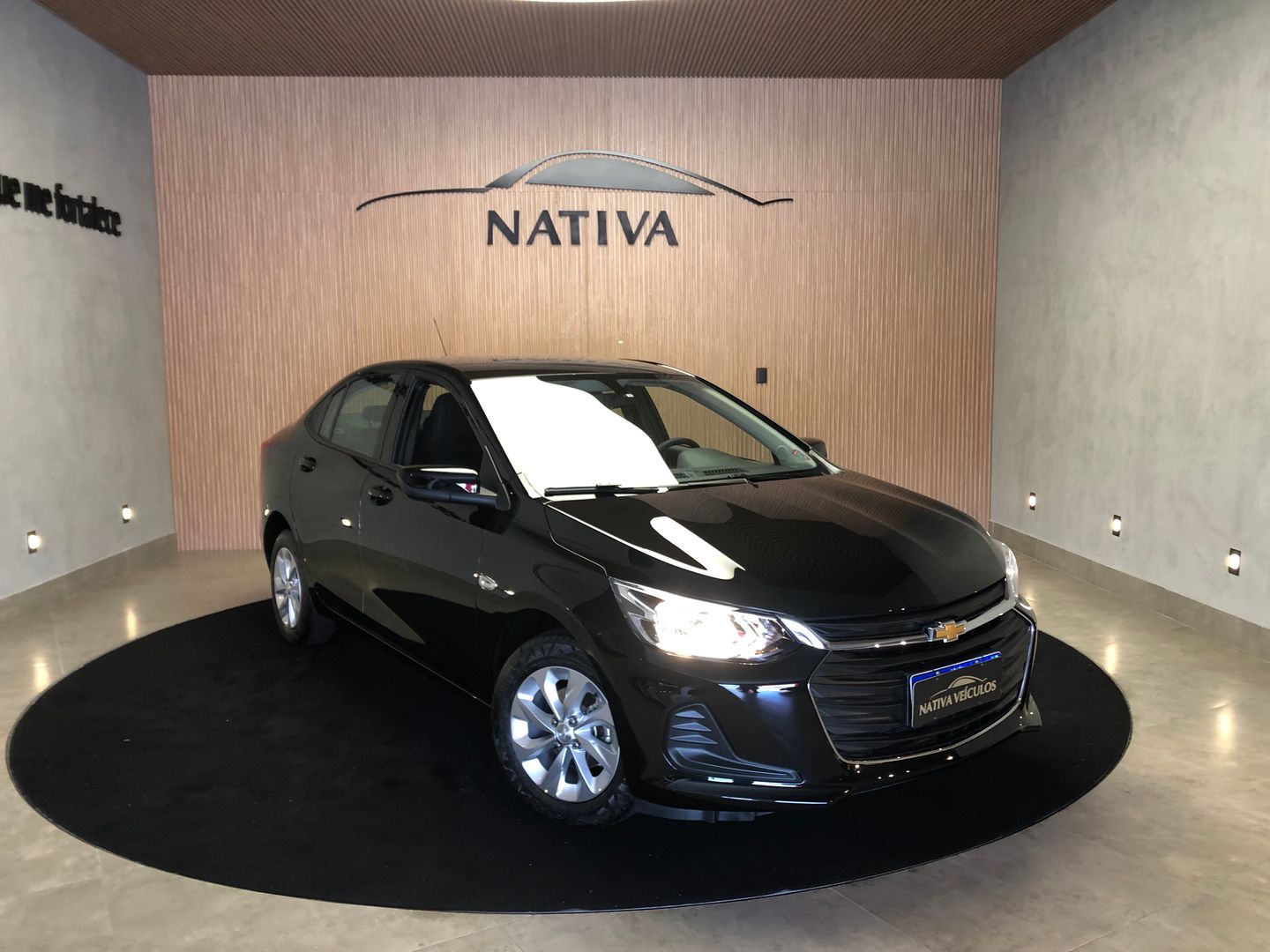 Chevrolet Onix 1.0 Flex Plus Lt Manual 2023 em Varzea Paulista Sp ...