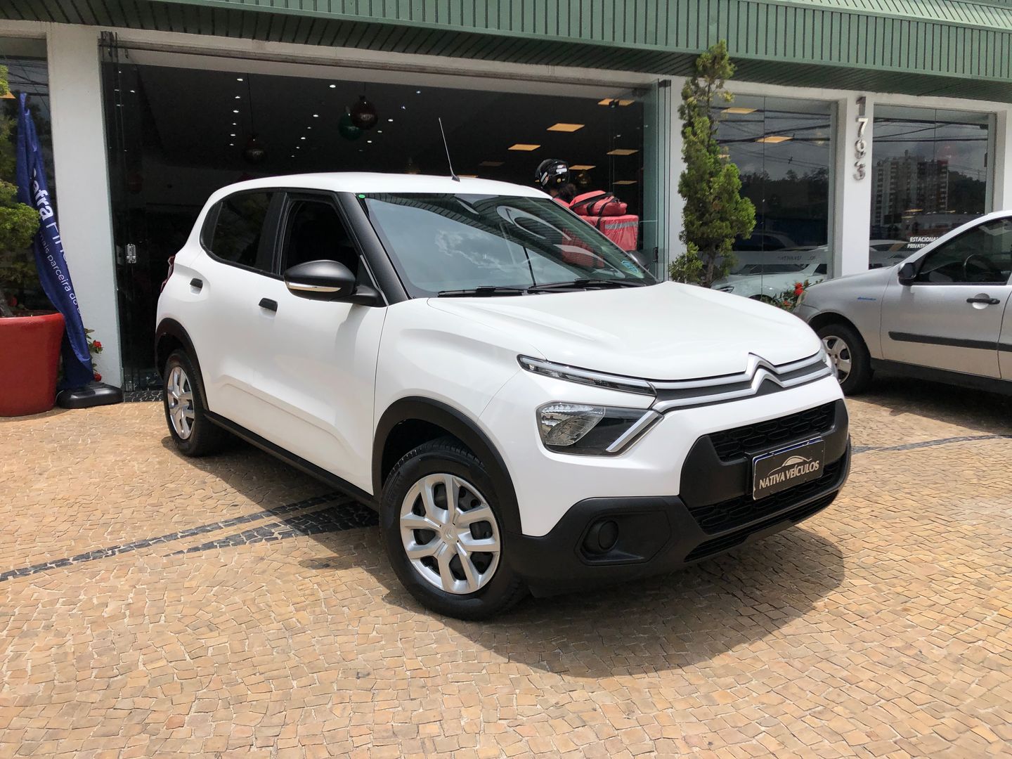 Citroën C3 1.0 Firefly Flex Live Pack Manual 2023 em Jundiai Sp ...