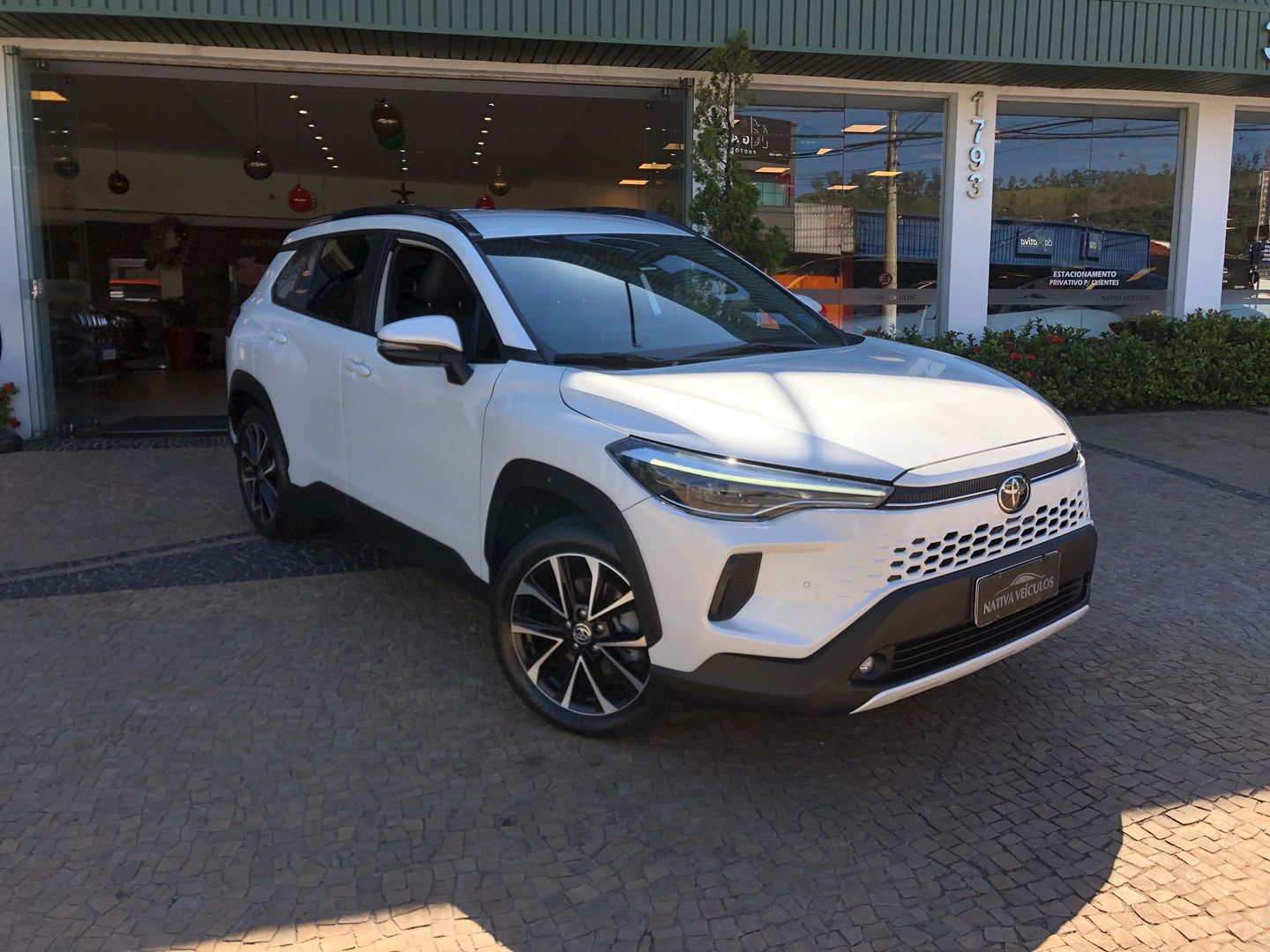 Toyota Corolla Cross 2.0 Vvt-Ie Flex Xre Direct Shift 2025 em Varzea ...