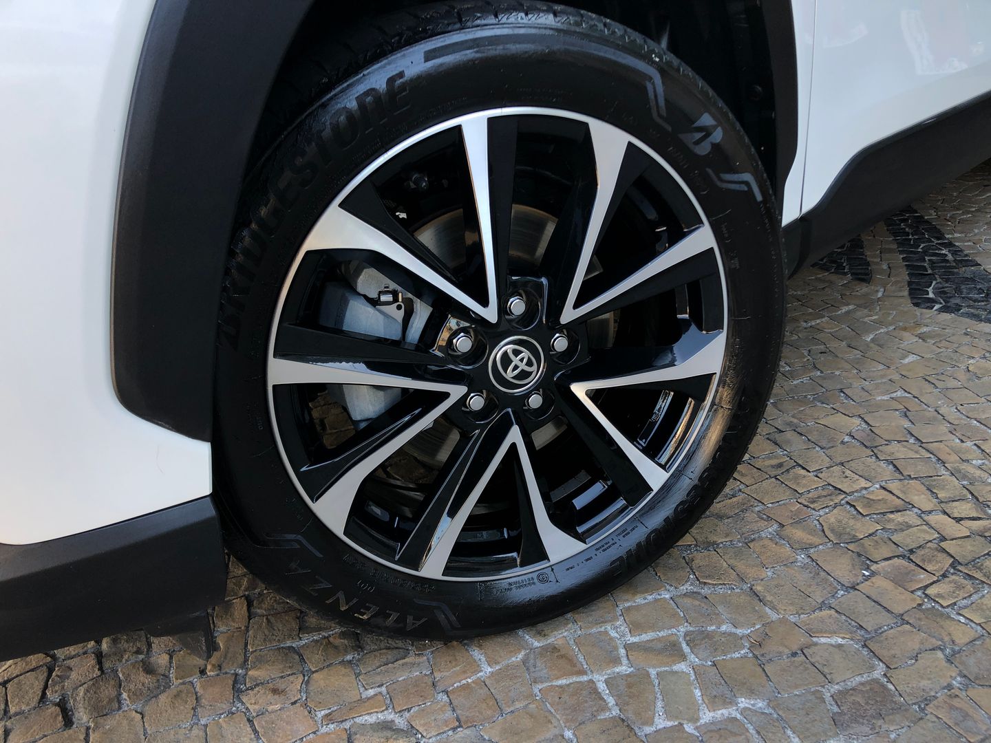 Toyota Corolla Cross 2.0 Vvt-Ie Flex Xre Direct Shift 2025 em Varzea ...